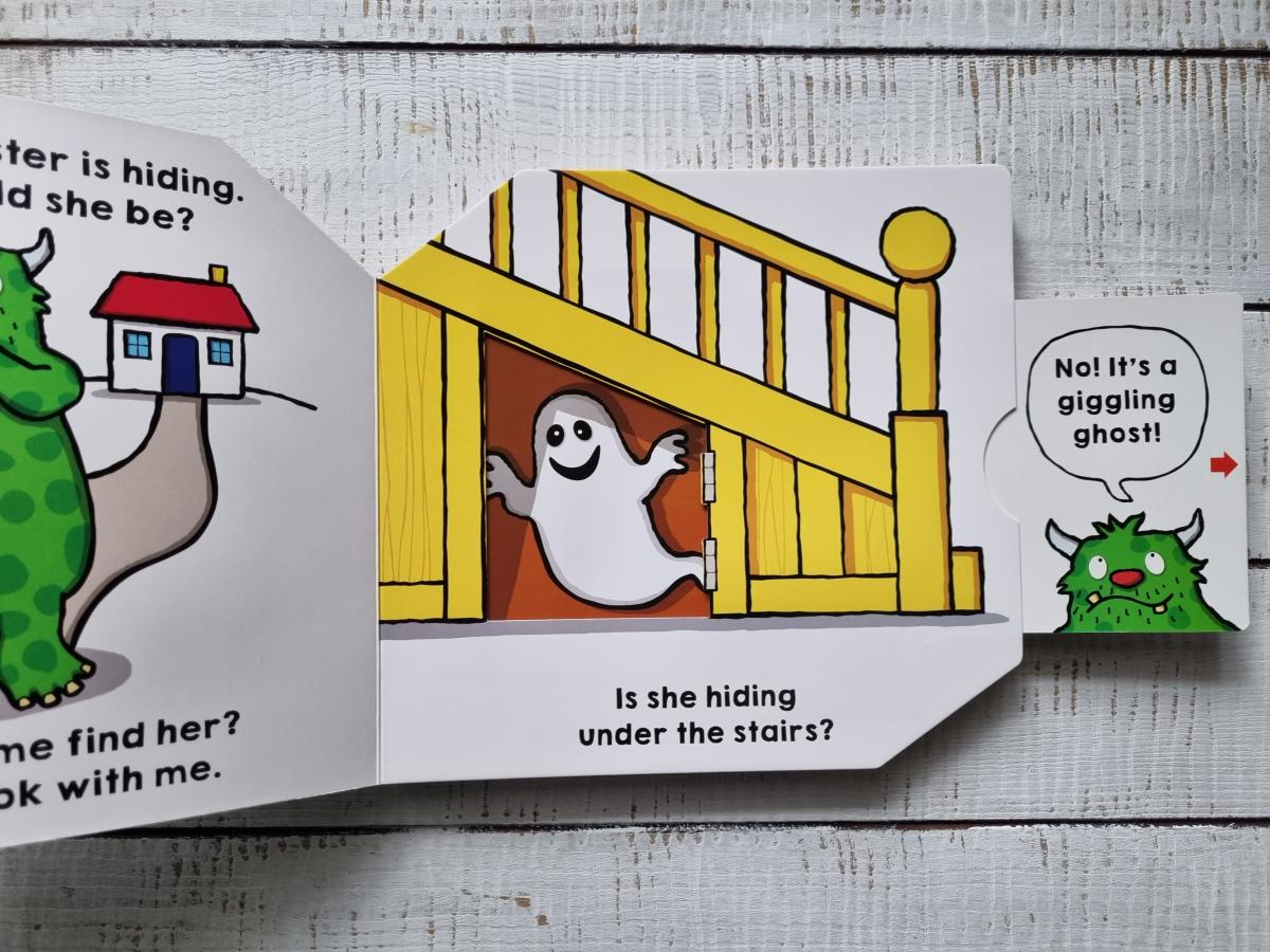 What's in the Box?: A Spooky Search-And-Find Book – купить в интернет ...